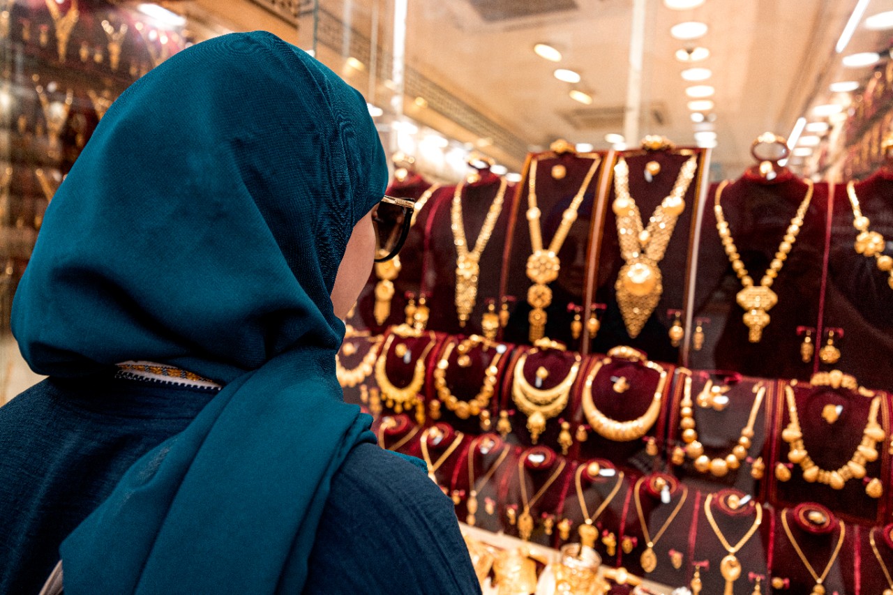 Top 10 luxurious Saudi souvenirs for the discerning traveller - SAFE ...